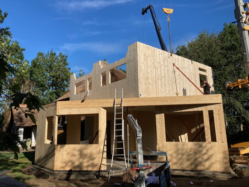 CLT - Dender Construct